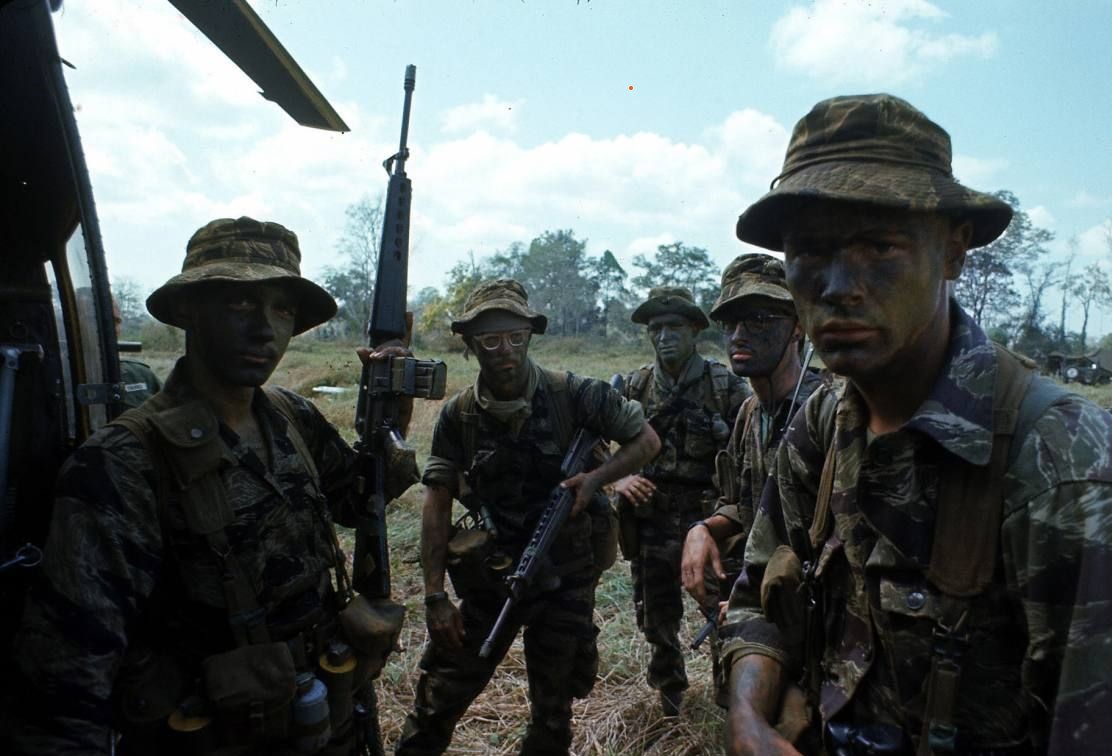 LRRPs: “—doing the impossible for the ungrateful.” | Boxxer's Blog